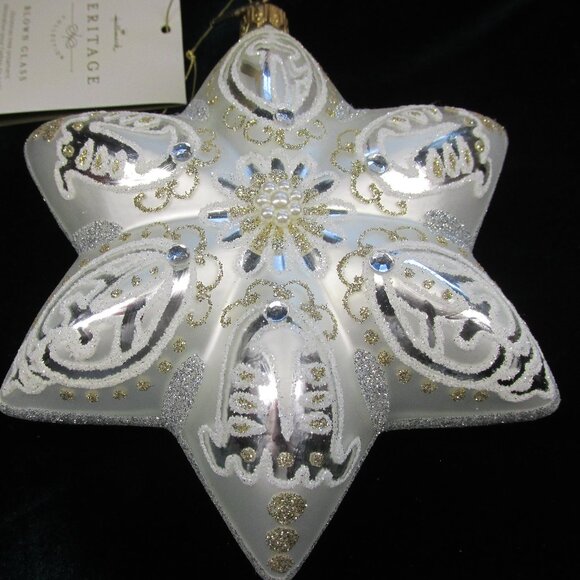 Hallmark | Holiday | 26 White Star Blown Glass Hallmark Heritage ...